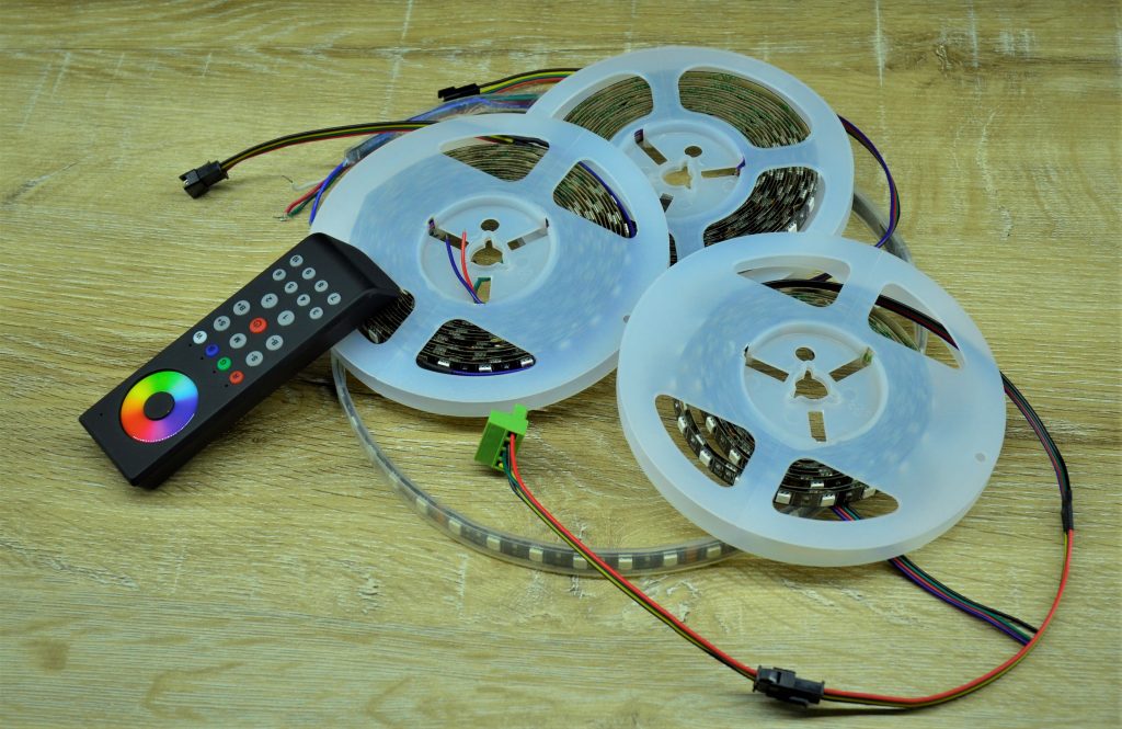 How to control analog LED strip? - LED Strip Studio - Tutorial